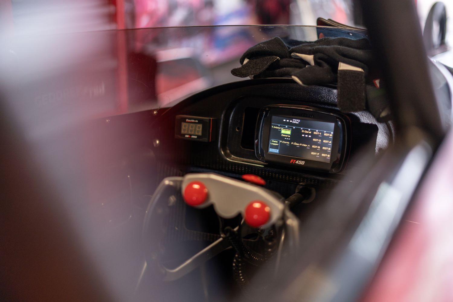 FuelTech FT450 ECU with EFI and Touchscreen Dash Display - FuelTech USA