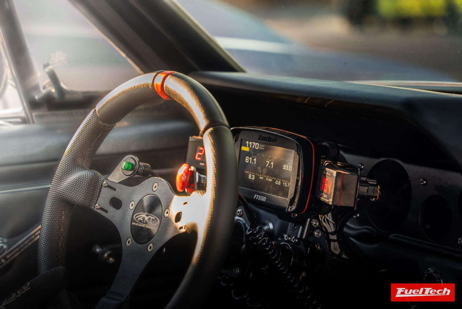 FuelTech FT550 ECU with EFI and Touchscreen Dash - FuelTech USA