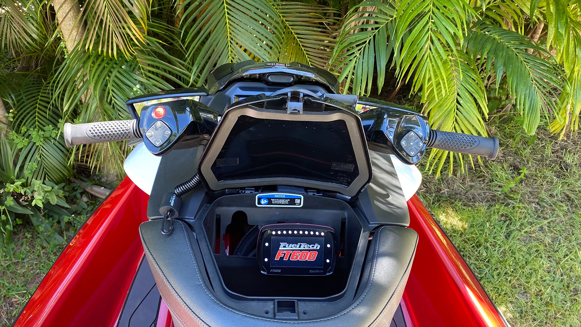 FuelTech FT600 ECU with EFI and Touchscreen Dash Display - FuelTech USA